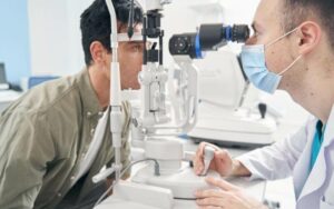 All That You Must Know About Shingles Eye Swelling Treatment